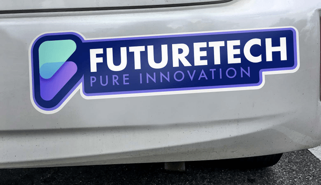 Custom Vinyl Decals | Printmoz